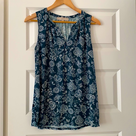 LOFT | Tops | Loft Tank | Poshmark